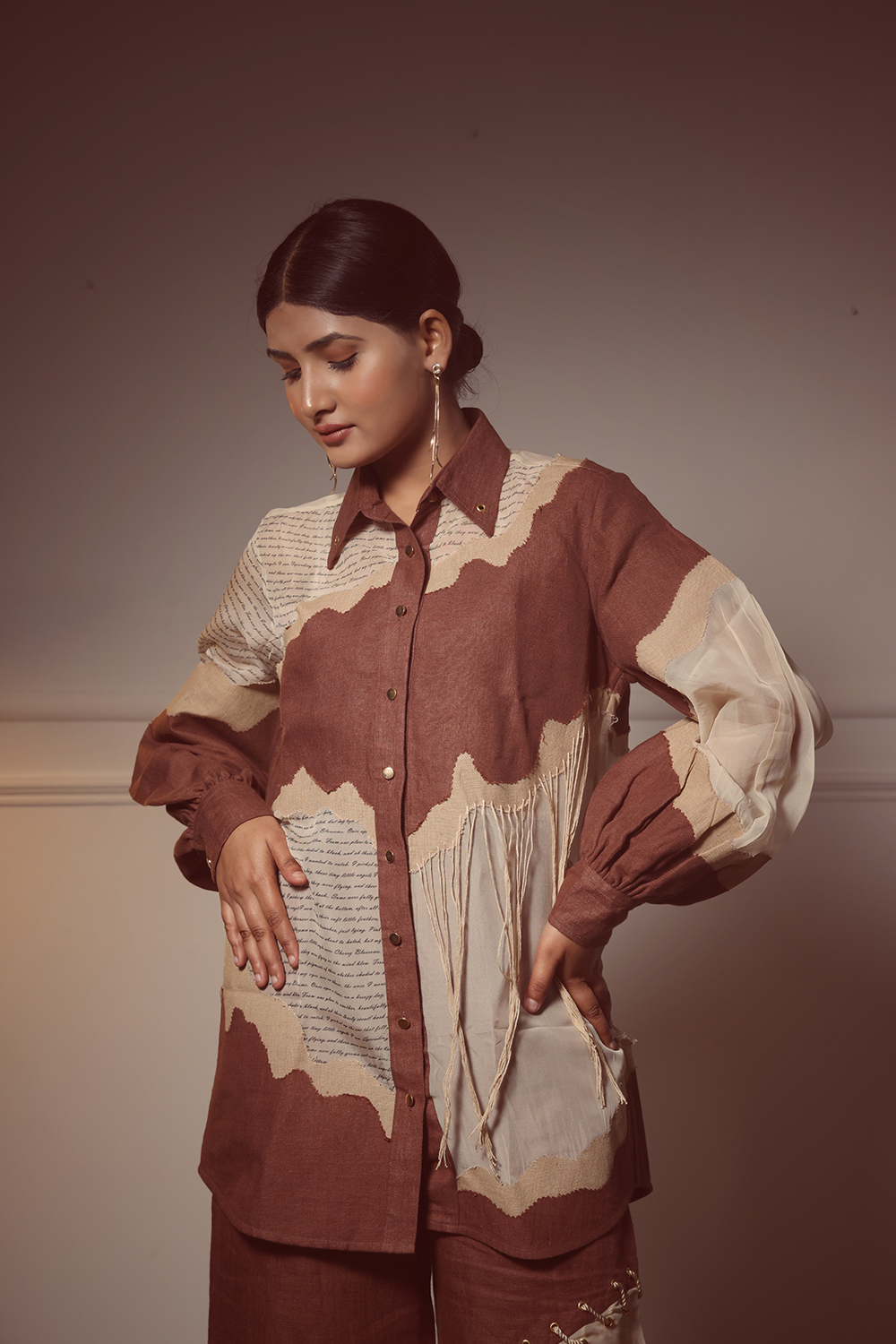 Our iconic patch shirt with thread detail